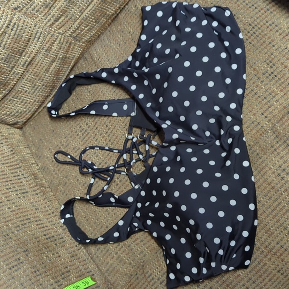 Ashley Graham | Swim | Ashley Graham X Plus Size Swim Top Nwt | Poshmark